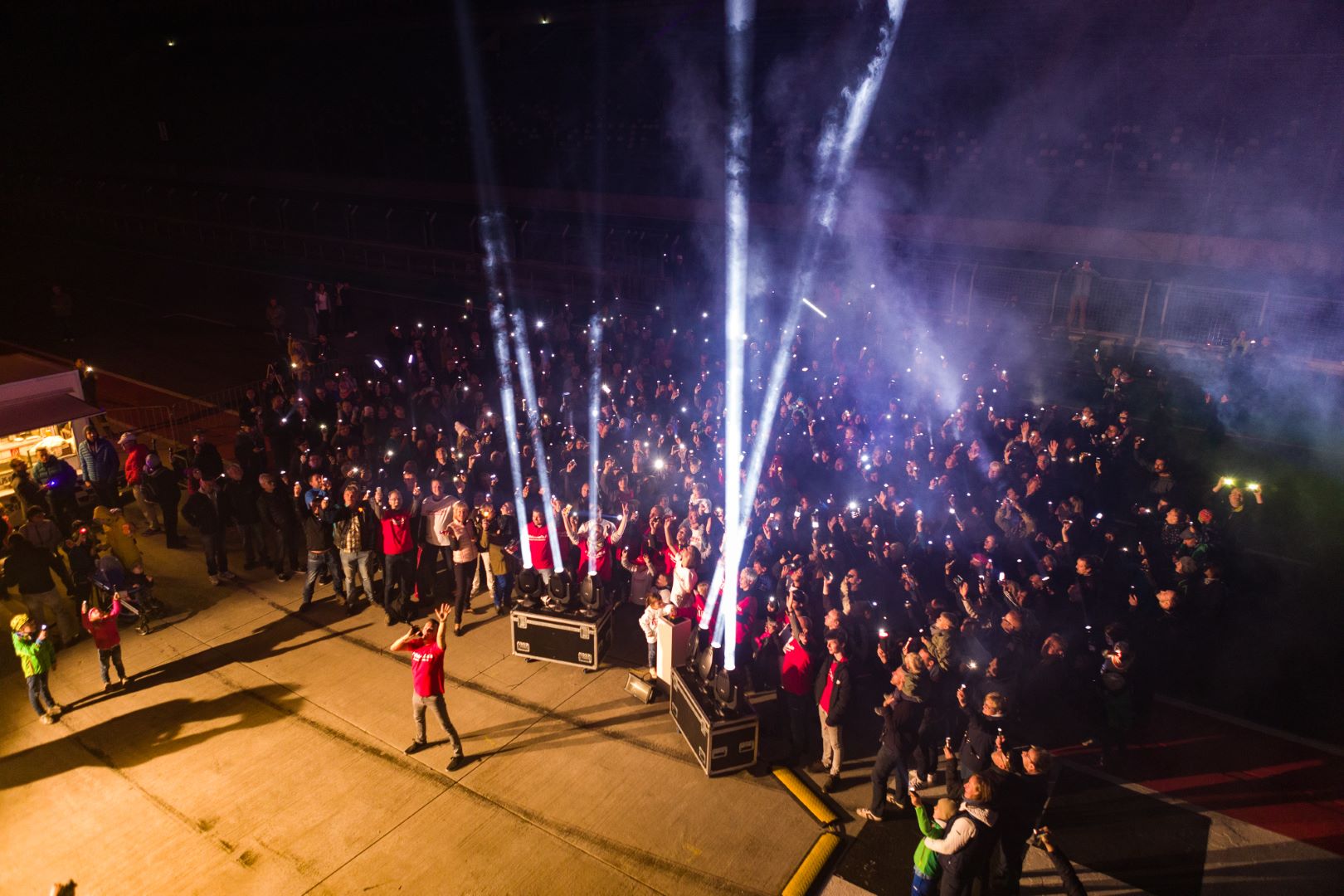 Welcome Tesla - Impressionen